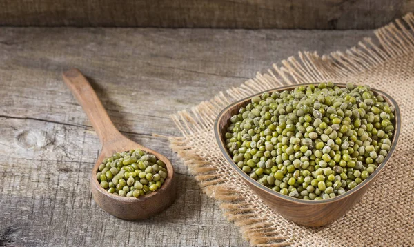 Raw Mung Beans Vigna Radiata Stock Photo by ©Luisecheverriurrea 196092112
