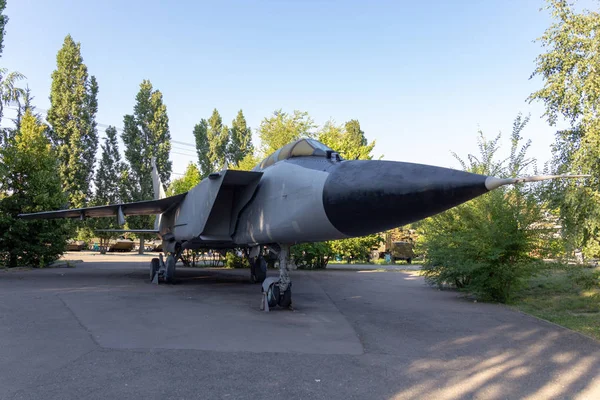 Soviet supersonic military jet Pictures, Soviet supersonic military jet ...