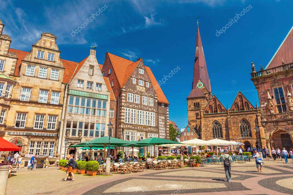 Bremen - Julio 2018, Alemania: Vista de la Plaza Central de Bremen con ...