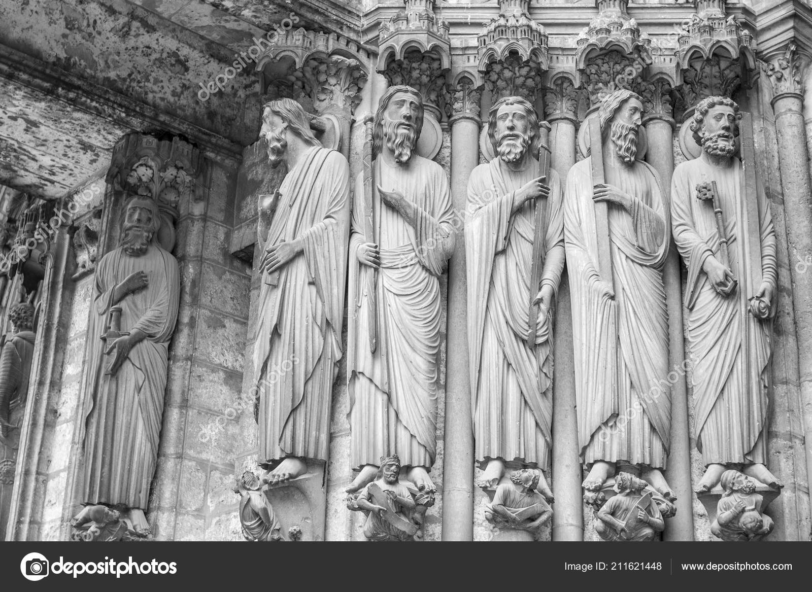 Chartres Cathedral Sculptures