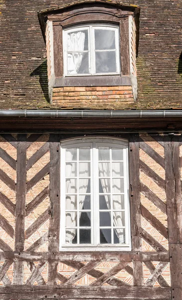 Timber framing windows Stock Photo by ©hzparisien@gmail.com 100431288