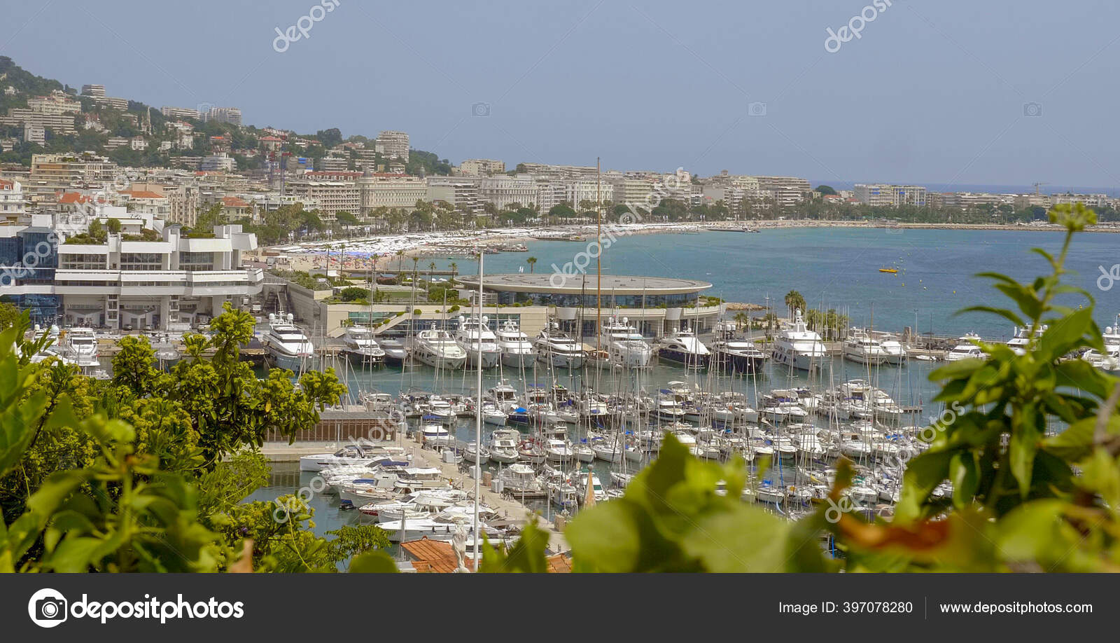 Aerial view over the city of Cannes at the French riviera — Stock ...