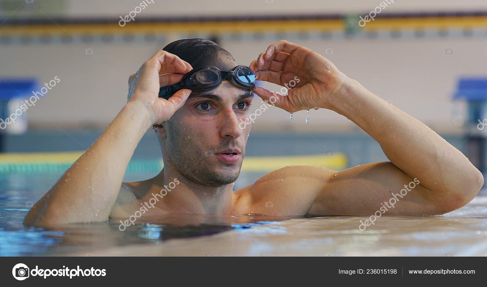 Professional Swimmer Googles Trains Effort Dedication Win Race Pool ...