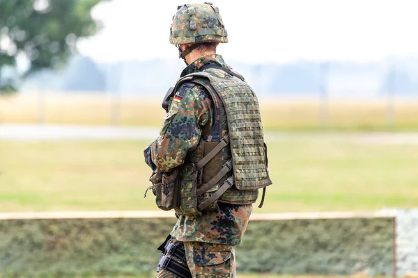 Fotos de Exército alemão, Imagens de Exército alemão sem royalties ...