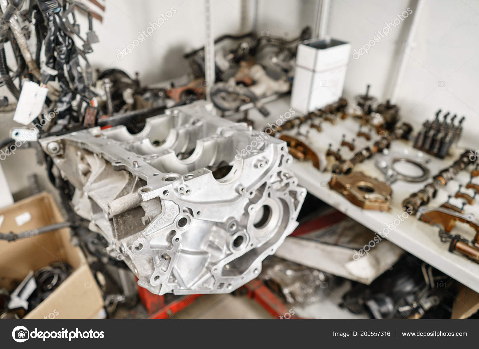 The internal combustion engine, disassembled, repair at car service ...