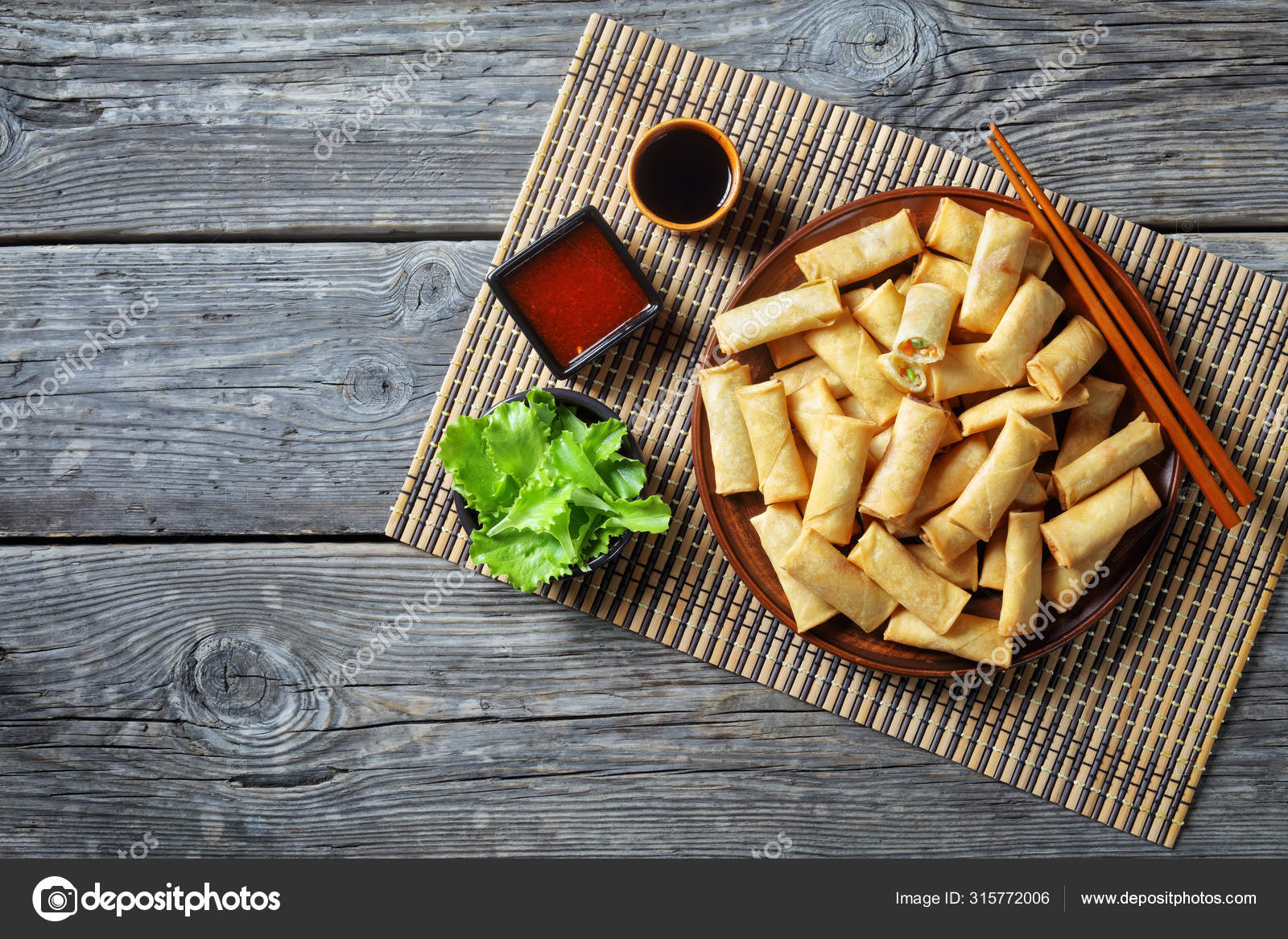 Deep fried chinese spring rolls on a plate Stock Photo by ©myviewpoint ...