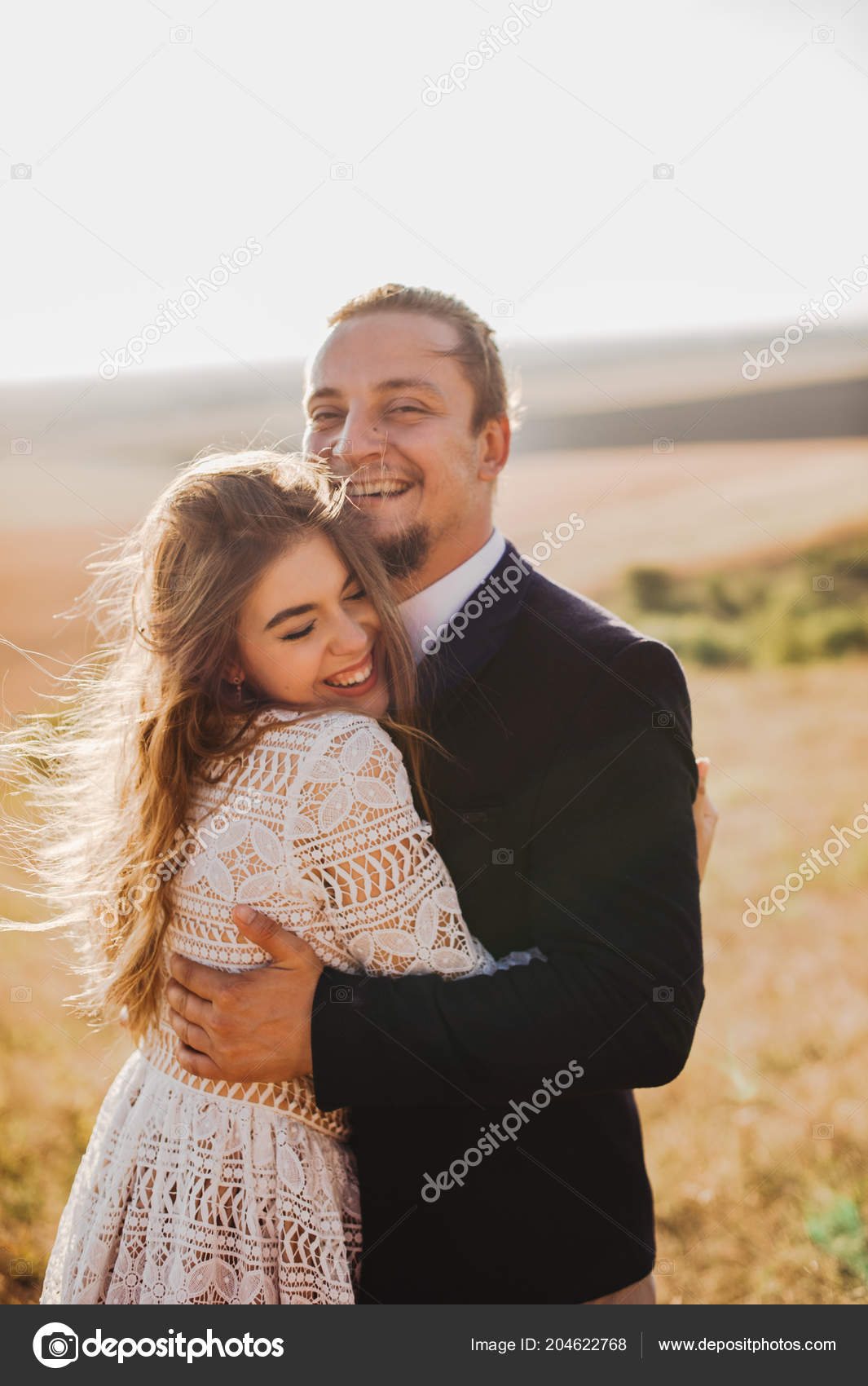 Portrait Couples Tenderness Love Nature Mountains — Stock Photo © Photo ...
