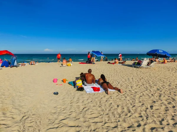 People beach florida Stock Photos, Royalty Free People beach florida ...