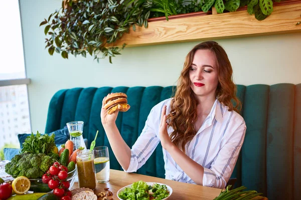 Refus de manger images libres de droit, photos de Refus de manger ...