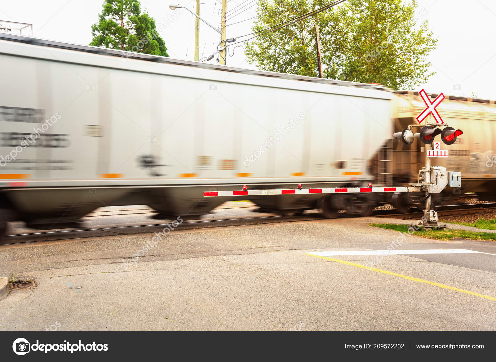 Passing Freight Train Railroad Crossing Contryside British Columbia Summer Day — Stock Photo ...