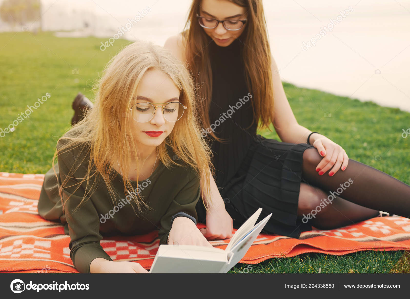 Girls in a park — Stock Photo © hetmanstock #224336550