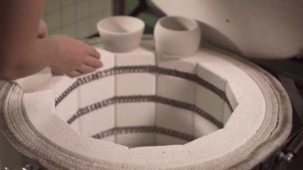 512 Wyroby kamionkowe Videos, Royalty-free Stock Wyroby kamionkowe ...