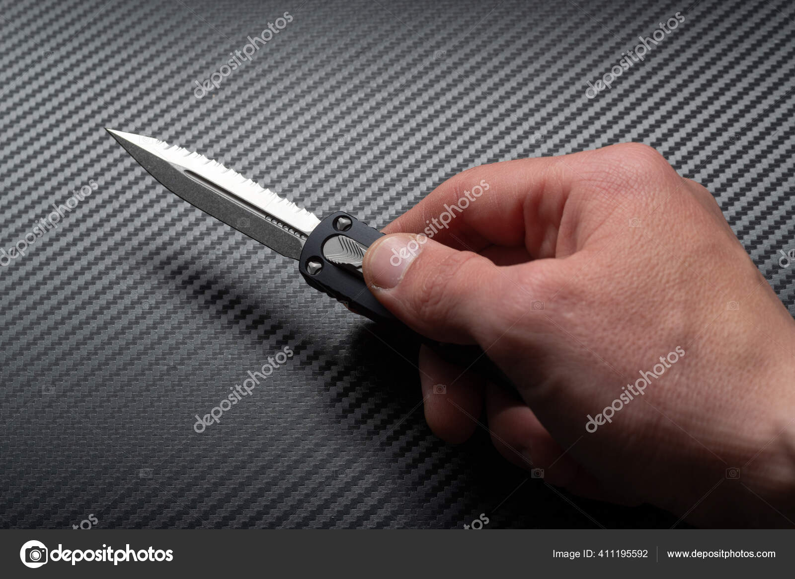 Double Sided Blade Knife