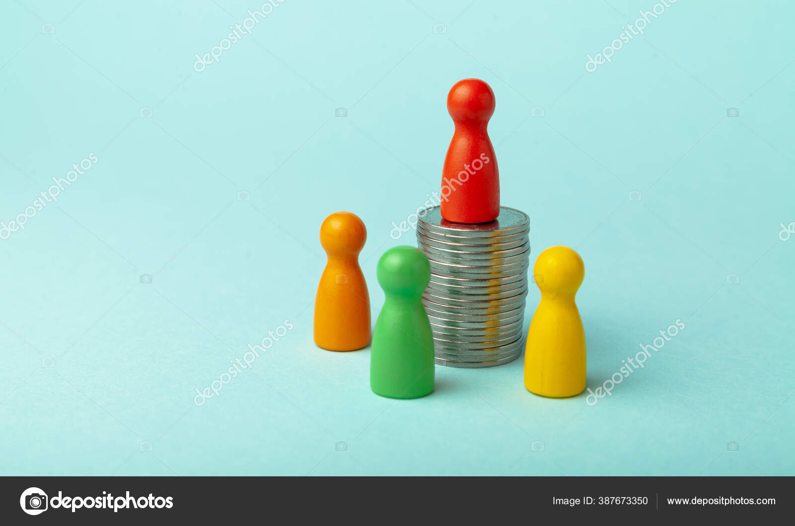 High Income Business Salary Inequality Rich Figure Stands Coins ...