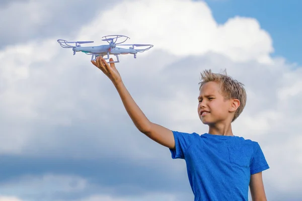 Kids drone Stock Photos, Royalty Free Kids drone Images | Depositphotos