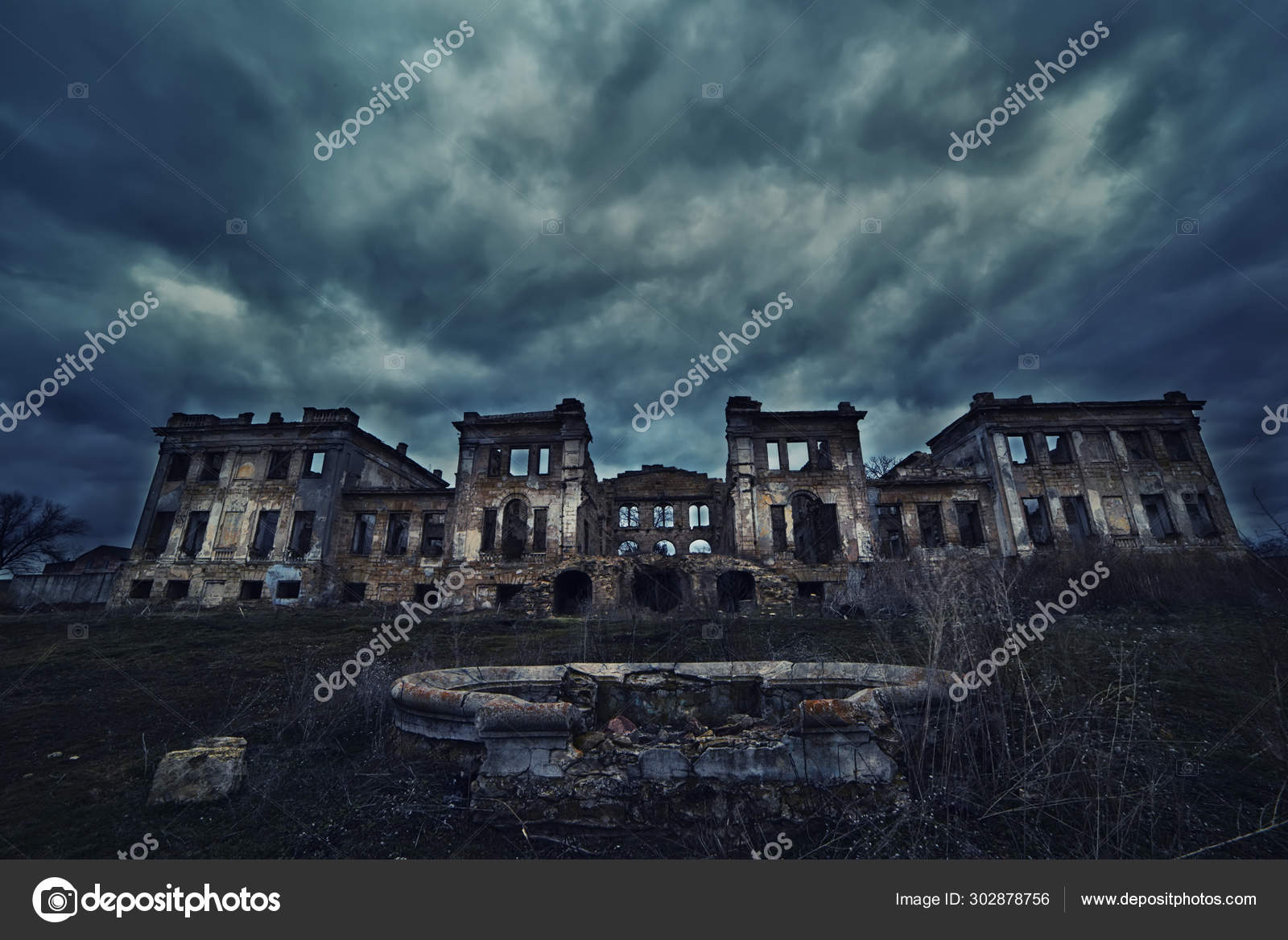 Ancient Ruins Mansion Tree Curved Bizarre Branches Mystical Scary ...