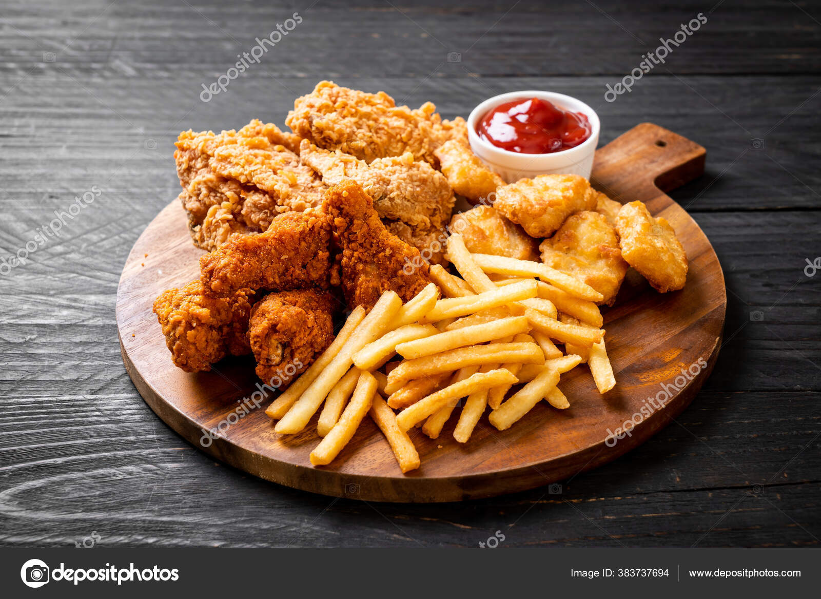 Stekt Kylling Og Pommes Frites
