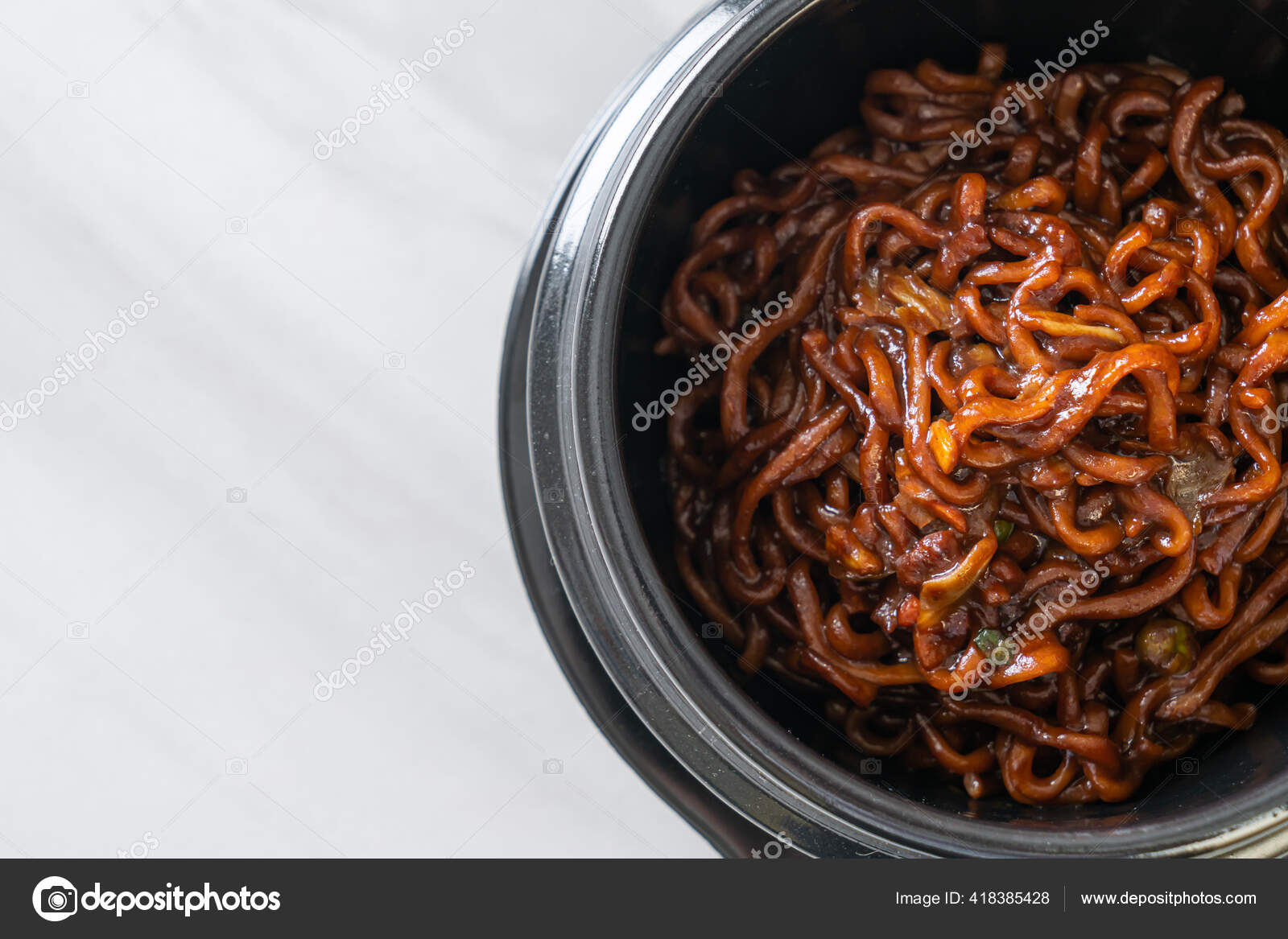Korean Black Spaghetti Instant Noodle Roasted Chajung Soybean Sauce ...
