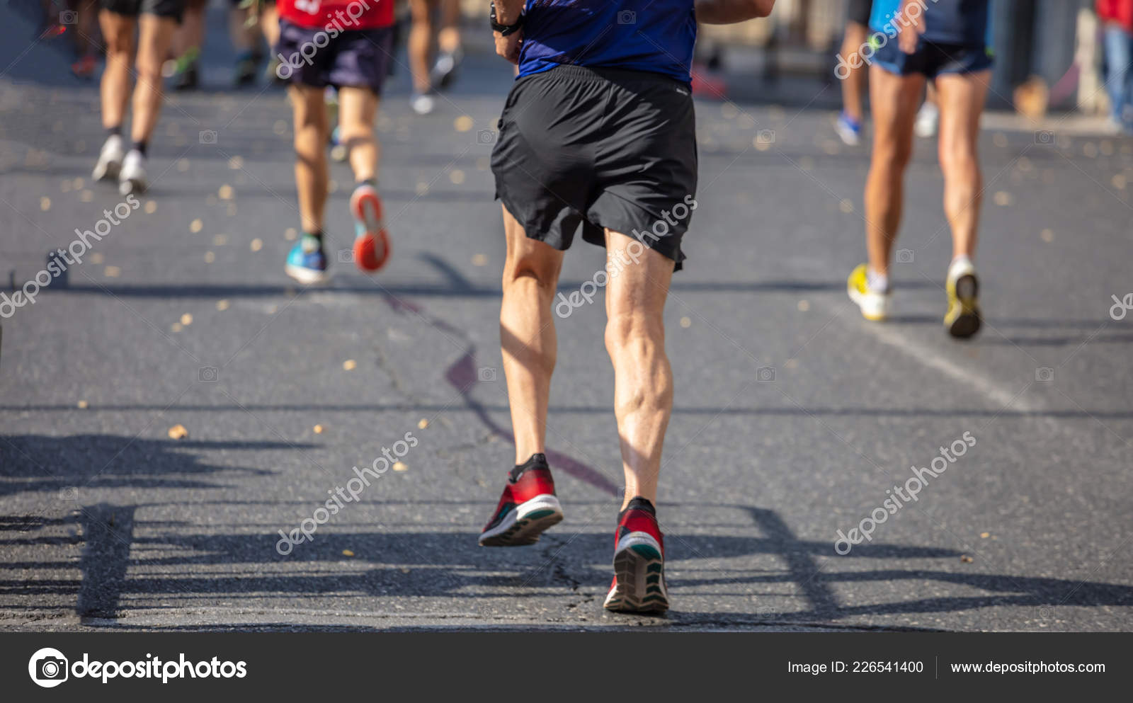 Marathon Running Race Group Runners City Roads Back View — Stock Photo ...