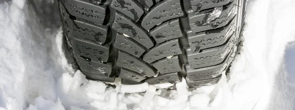 Frozen tires Stock Photos, Royalty Free Frozen tires Images | Depositphotos