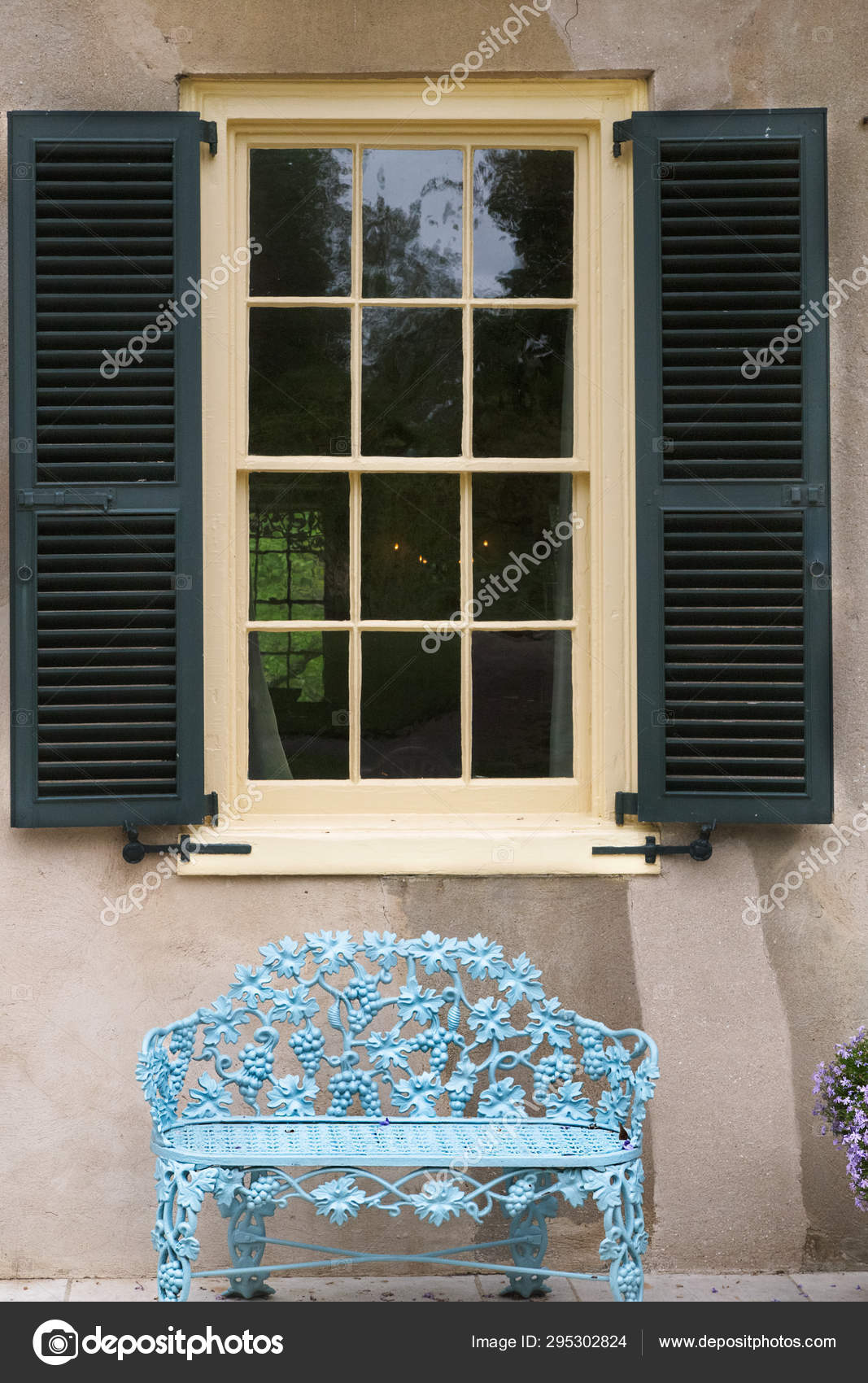 Medieval Window Shutters - Anacetoz