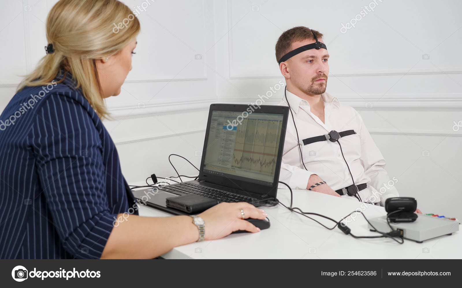 Lie Detector Test Machine