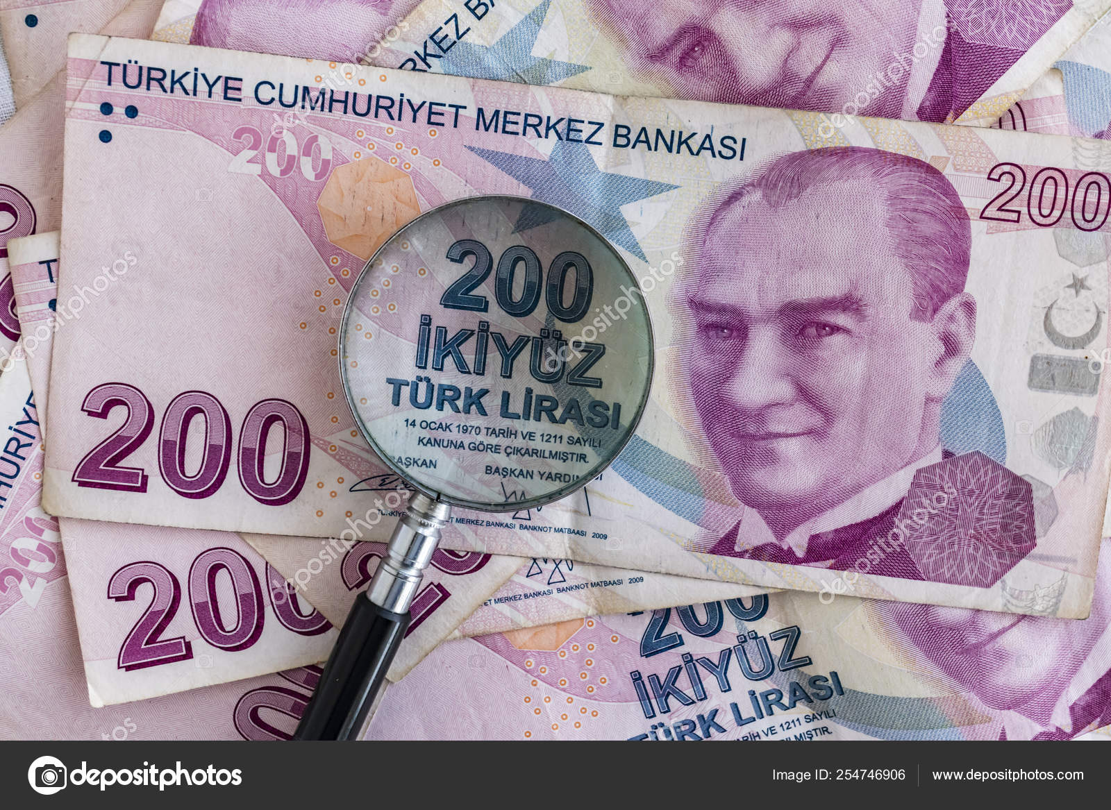 Close Two Hundred Turkish Lira Banknotes Circulation — Stock Photo ...