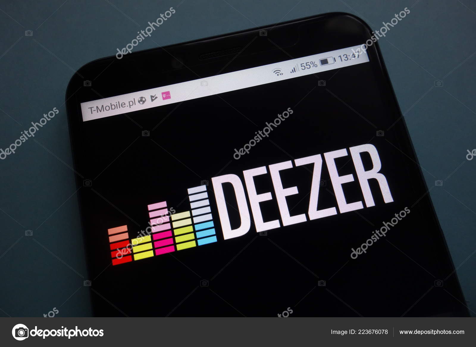 Konskie Poland October 2018 Deezer Logo Smartphone — Stock Editorial ...