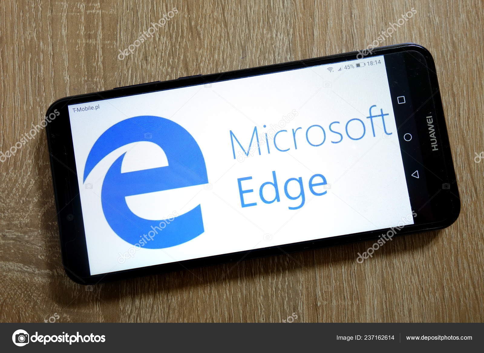 Konskie Poland January 2019 Microsoft Edge Logo Displayed Smartphone — Stock Editorial Photo ...