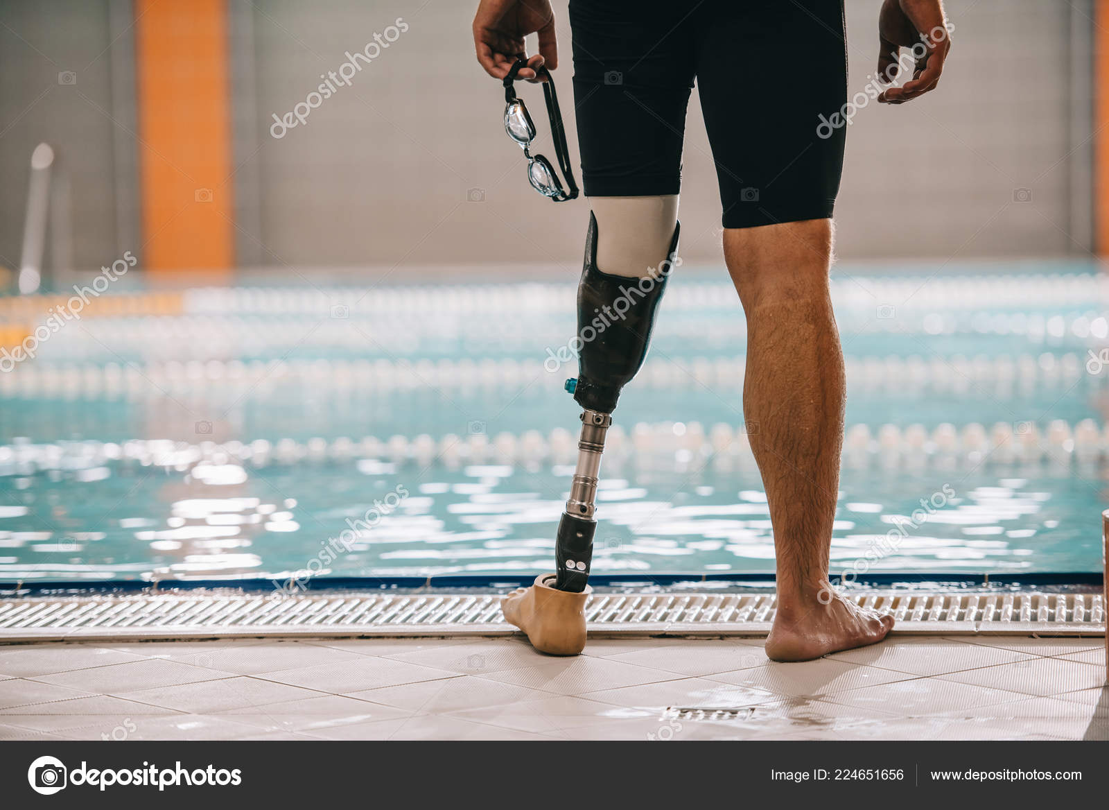 Cropped Shot Swimmer Artificial Leg Standing Front Indoor Swimming Pool ...