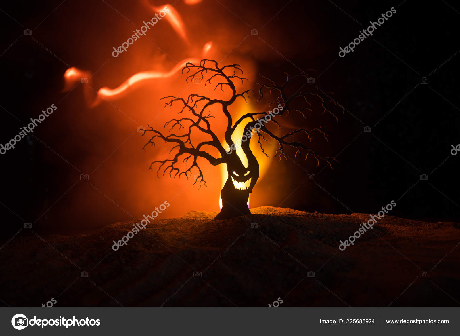 Silhouette Scary Halloween Tree Horror Face Dark Foggy Toned Fire ...
