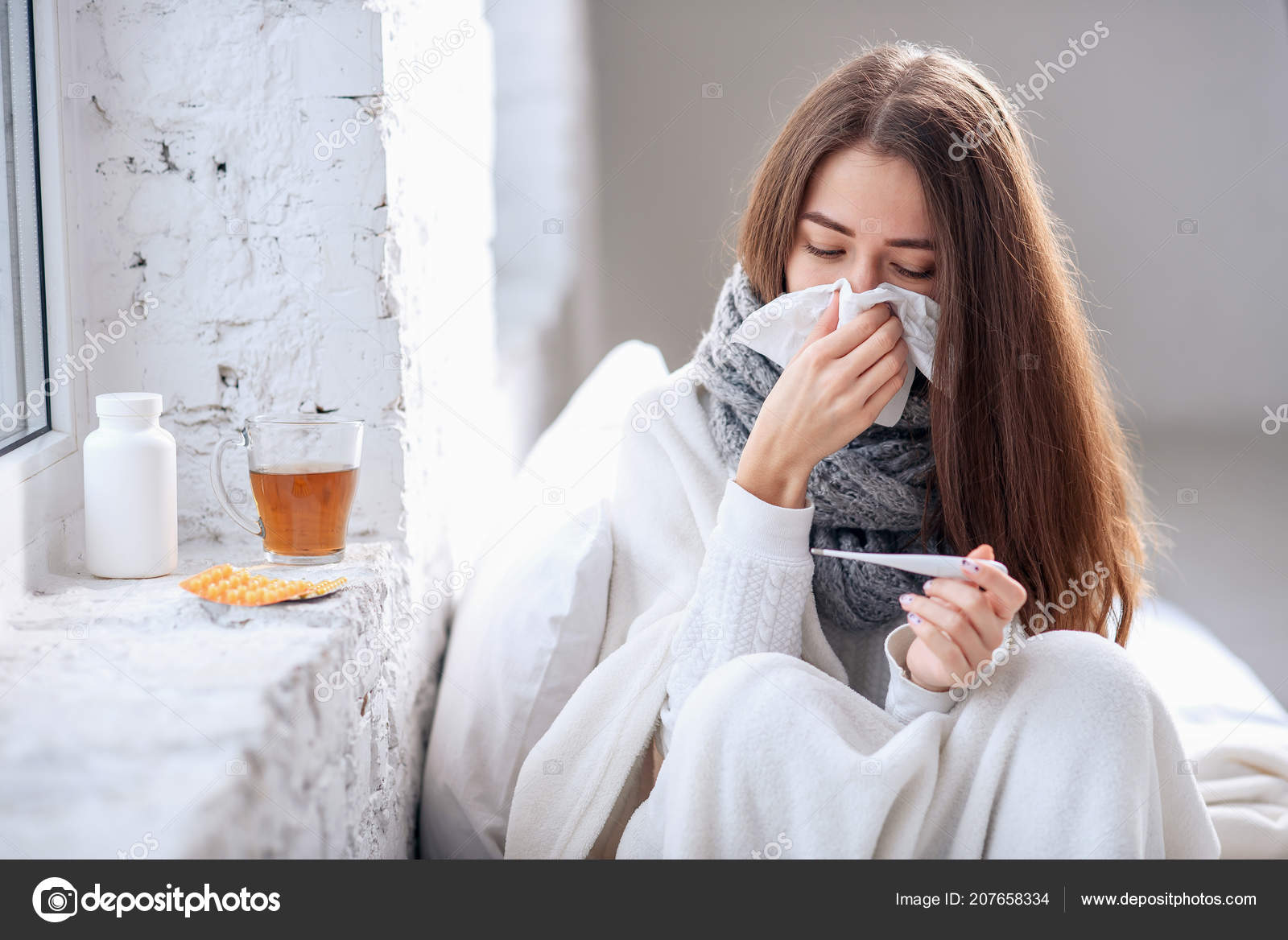 Cold Flu Sick Woman Caught Cold Feeling Illness Sneezing Paper Stock ...