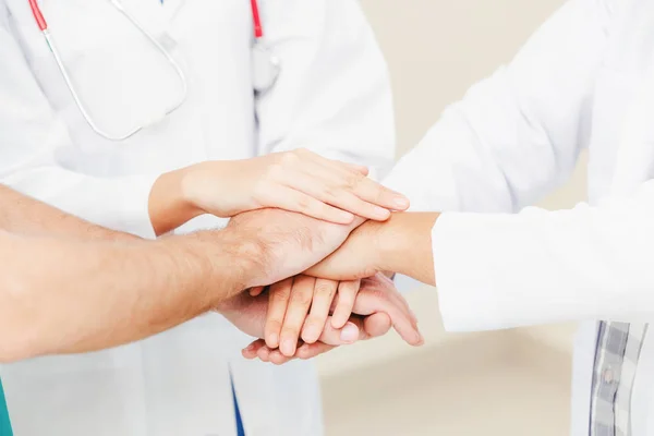 Manos medicas fotos de stock, imágenes de Manos medicas sin royalties ...