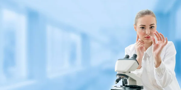 Endoscopia nasal Stock Photos, Royalty Free Endoscopia nasal Images ...